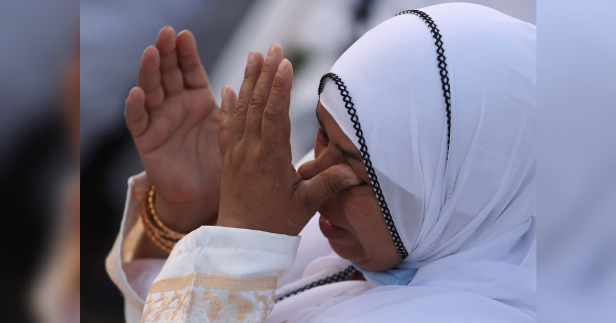 UAE opens registration for Haj 2024; how to sign up | Khaleej Times UAE opens registration for Haj 2024; how to sign up | Khaleej Times