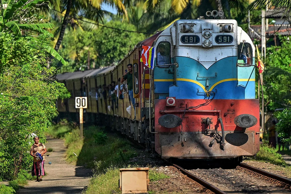 Sri Lanka train memorial honours tsunami tragedy | Khaleej Times