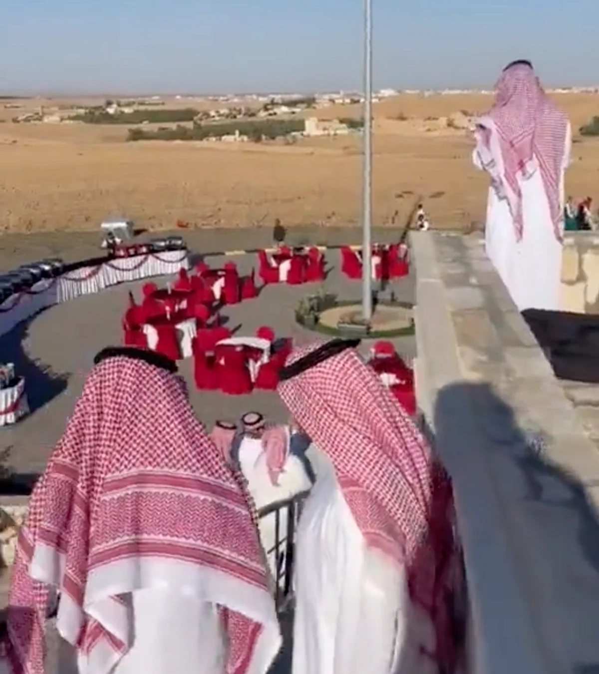 Look: The scene where the Shawwal crescent was spotted in Saudi Arabia ...