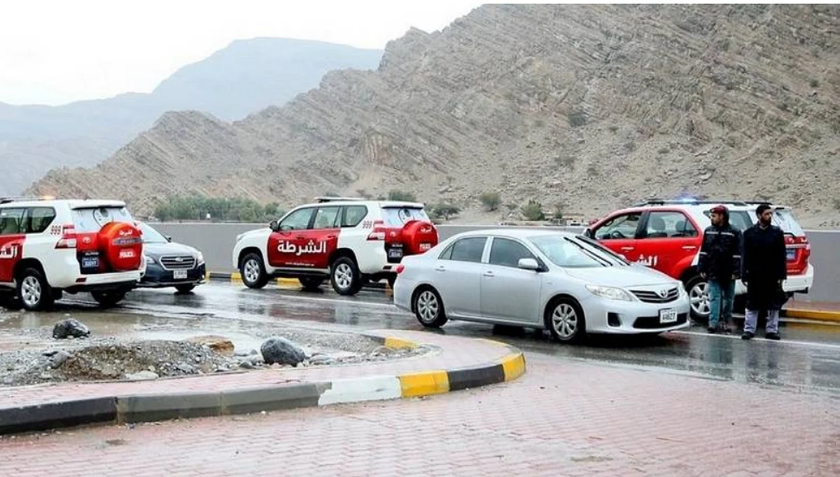 UAE: Ras Al Khaimah Civil Defense rescue man who fell from Jebel Jais ...