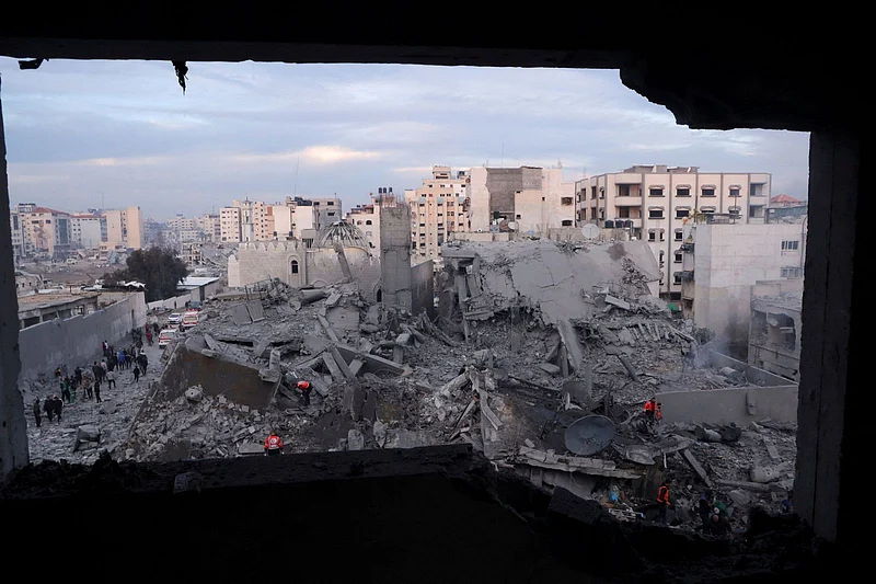 Gaza truce talks resume in Qatar as violence shows no let-up | Khaleej ...
