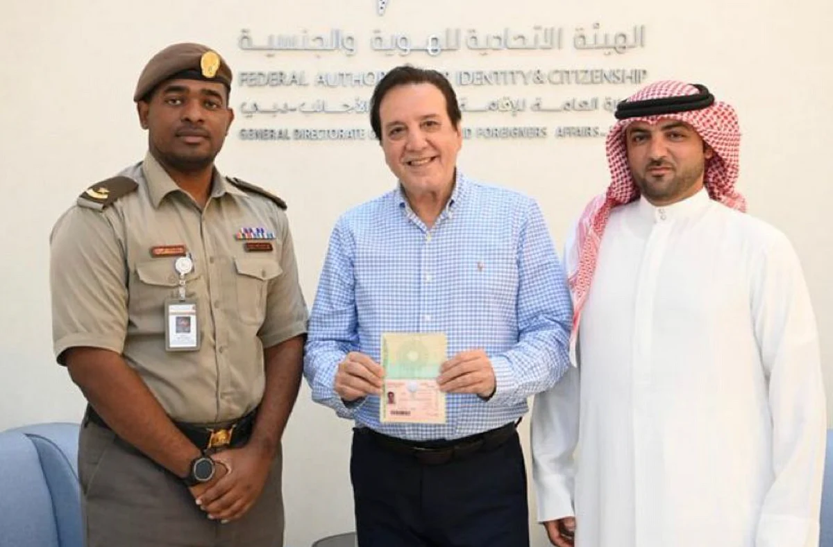 Veteran Pakistani actor Jawed Sheikh gets UAE Golden Visa | Khaleej Times