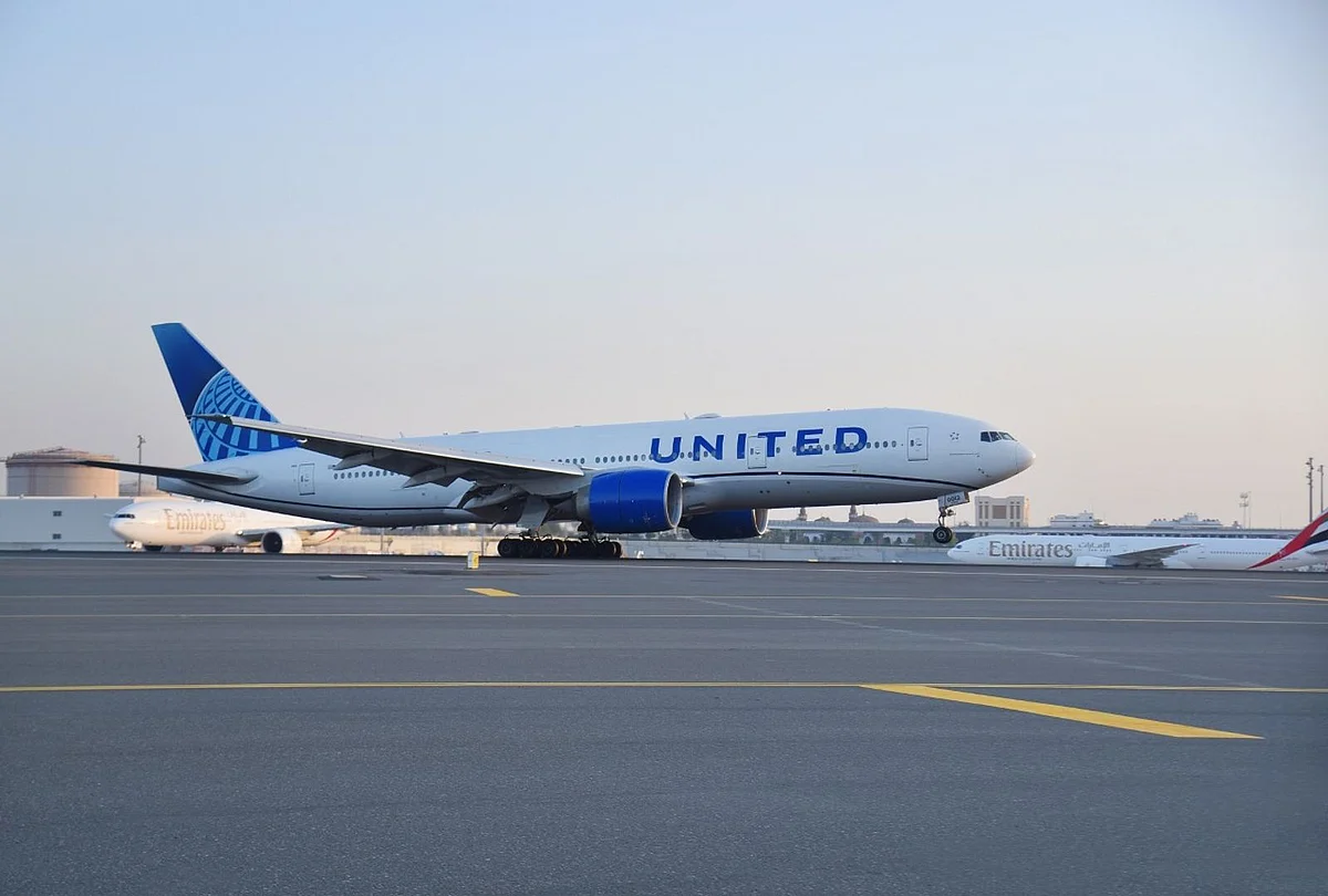 UAE flights: United Airlines launches nonstop service between New York ...