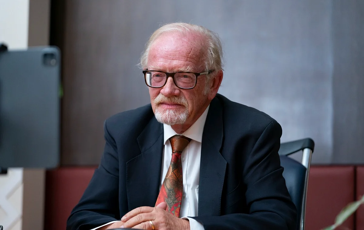 UAE: Legendary historian Peter Hellyer passes away; tributes pour in ...