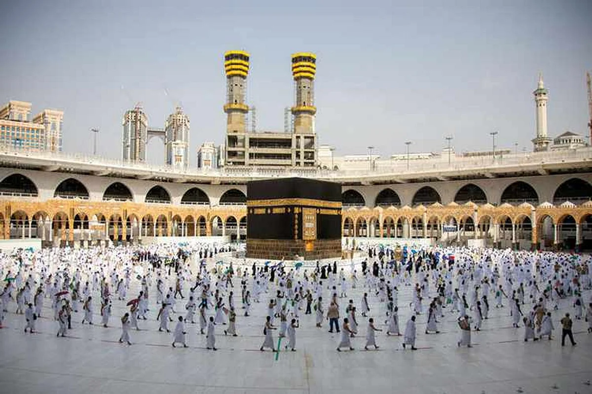 UAE Haj registrations to open soon: Who can apply and how much it costs ...
