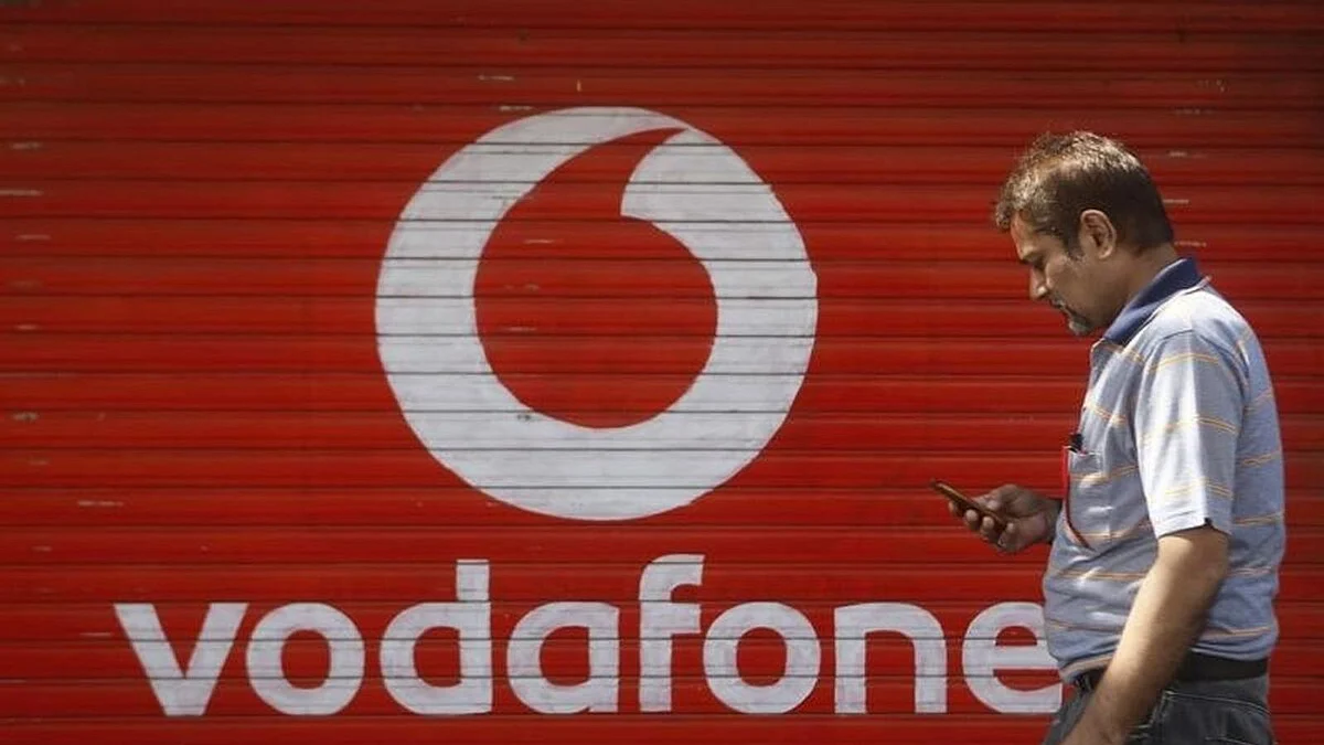 Vodafone’s biggest shareholder UAE’s e& ups stake to 14% | Khaleej Times